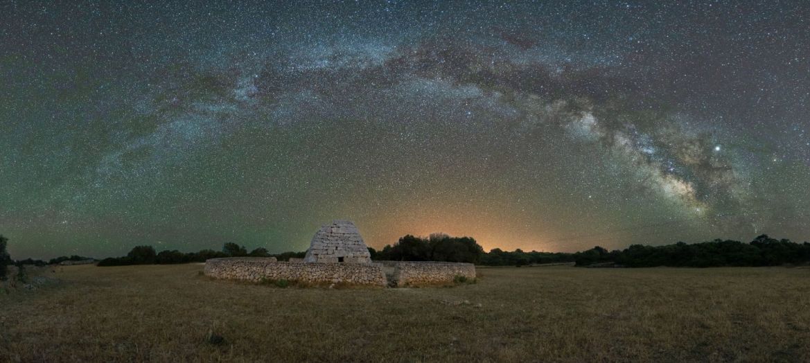 Menorca, the perfect place to admire the sky at night